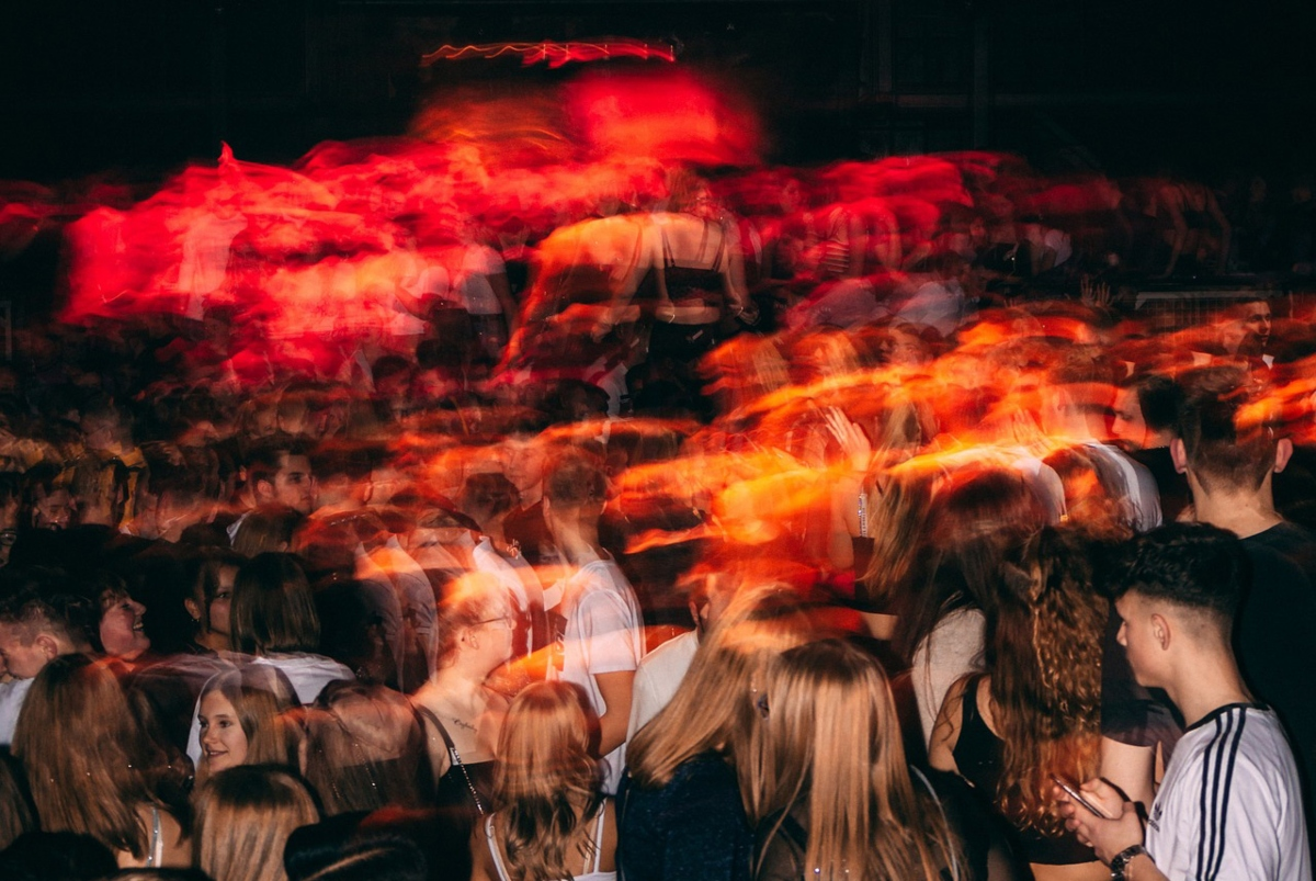 Boate na Escócia gera energia com movimentação na pista de dança INBEC ...